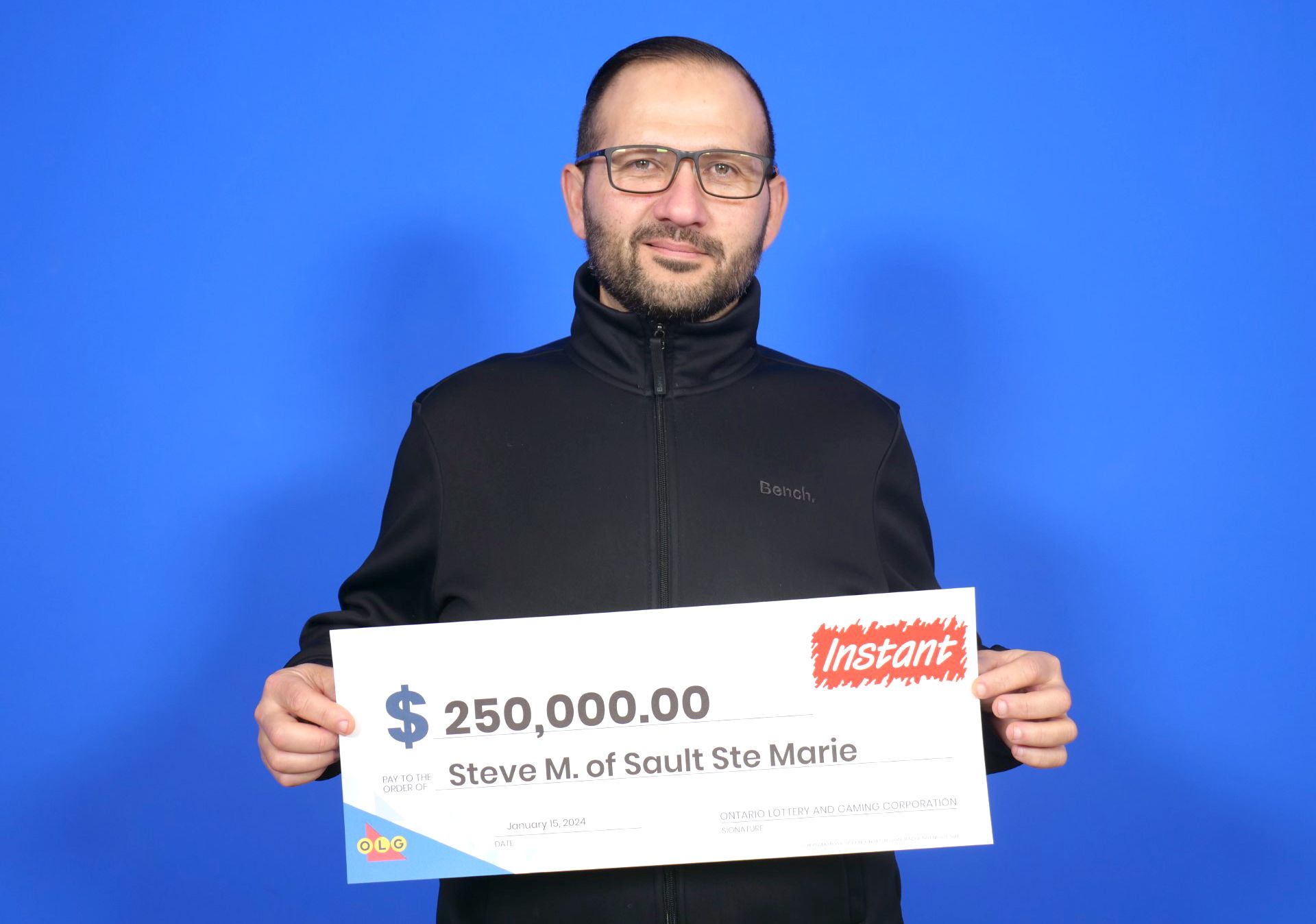 Steve Mazzuca gets cash for Christmas | Sault Star