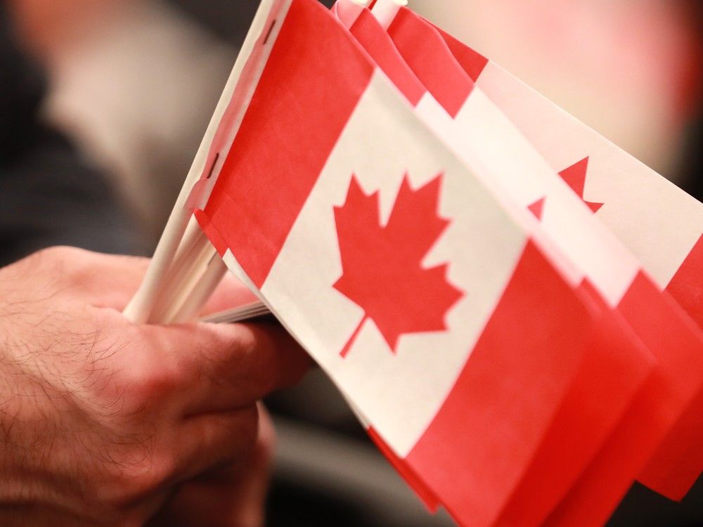 New immigrants earning closer to median Canadian income: Report ...