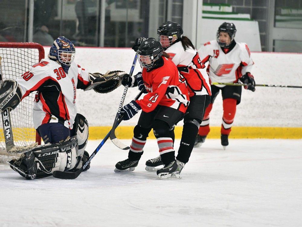 Cornwall Girls Hockey Association alumni square off for the first time ...