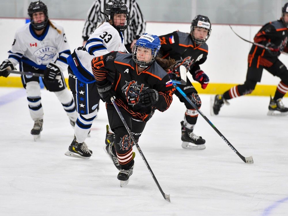 Cornwall U15AA Lady Royals welcome Slovakian Madeast Selects to area ...
