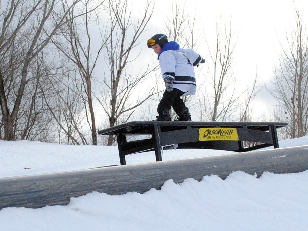Rail Jam soars at Big Ben Ski Centre in Cornwall | Cornwall Standard ...