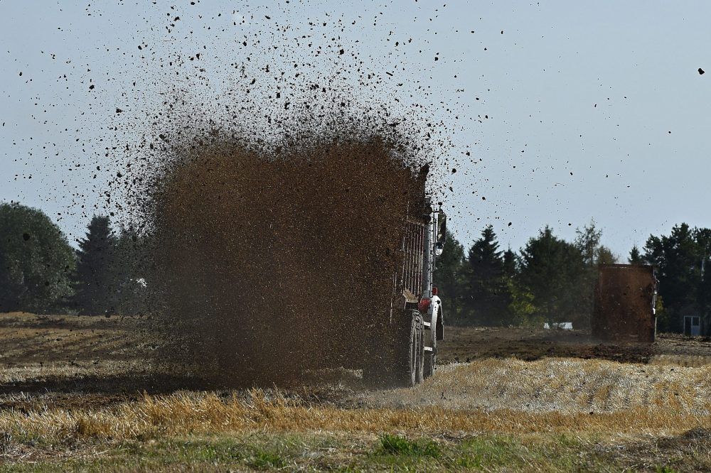 Manure truck blamed for disastrous fire | Ontario Farmer