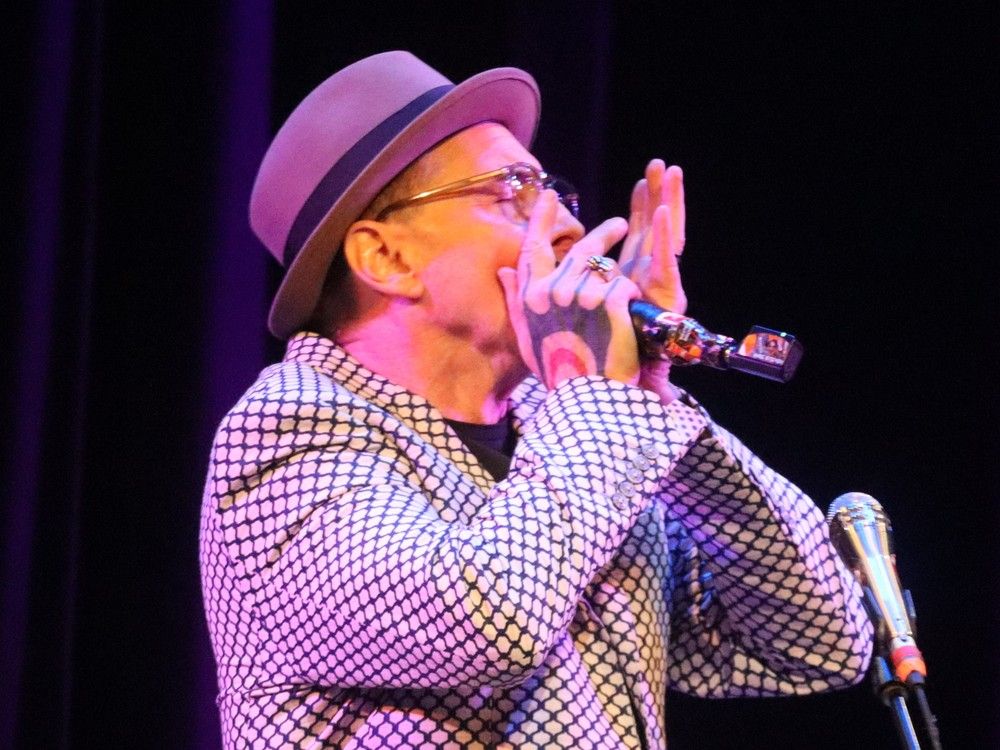 Mike Stevens celebrates newest album with friends at Sarnia theatre ...