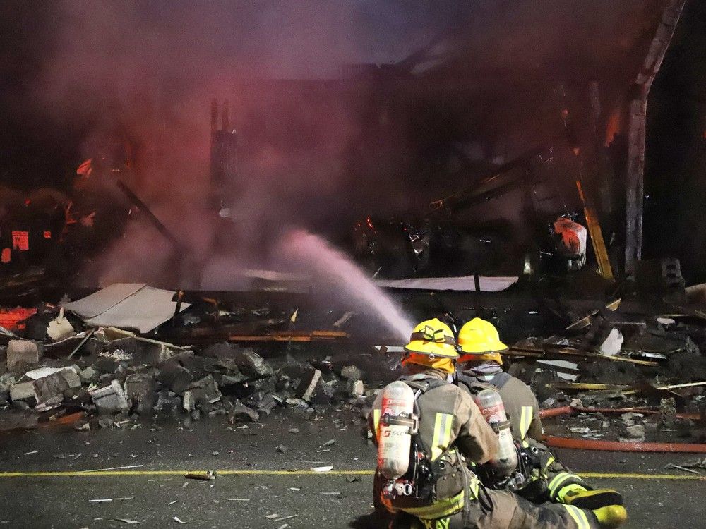 Gallery: Firefighters battle Capreol fire | Sudbury Star