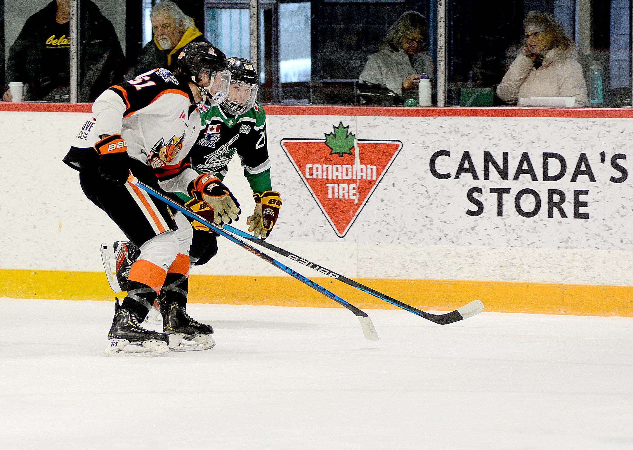 GALLERY: Big win over division rival snaps losing streak | The Daily Press