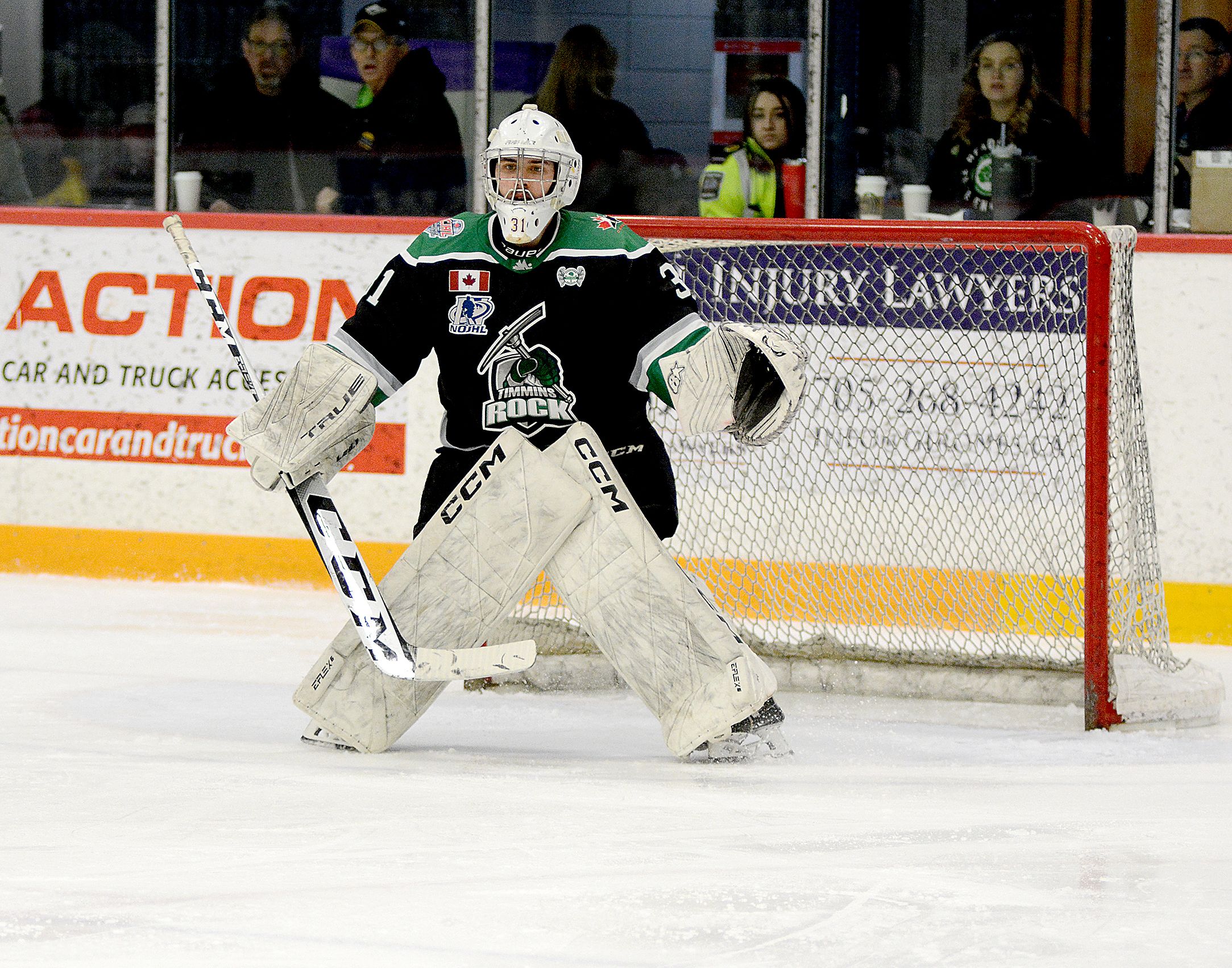 GALLERY: Big win over division rival snaps losing streak | The Daily Press