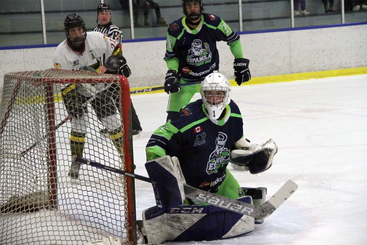 Voodoos stymied by hot Espanola Paper Kings goalie | North Bay Nugget