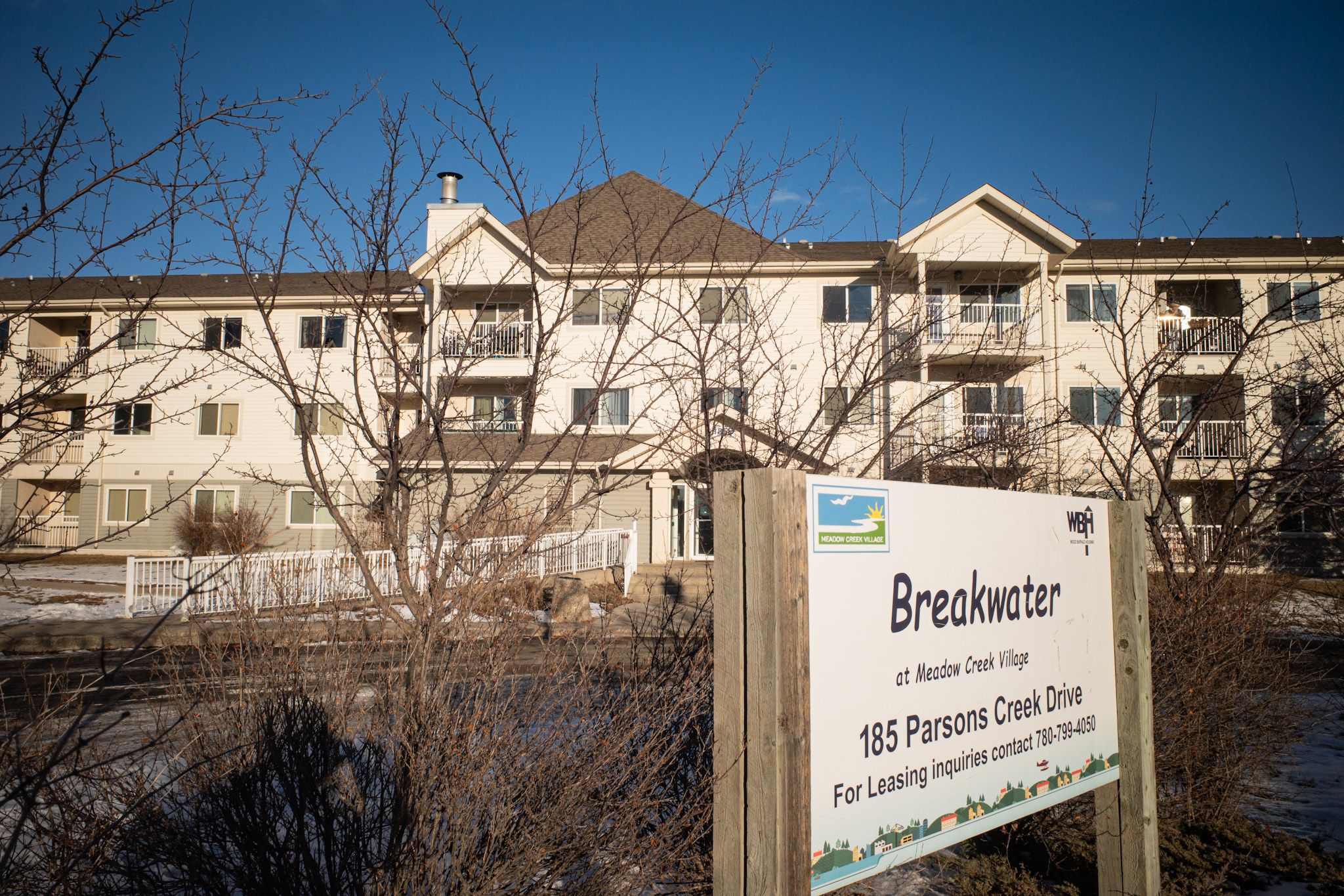 Carbon monoxide leak evacuates Timberlea apartment, hospitalizes 10 ...