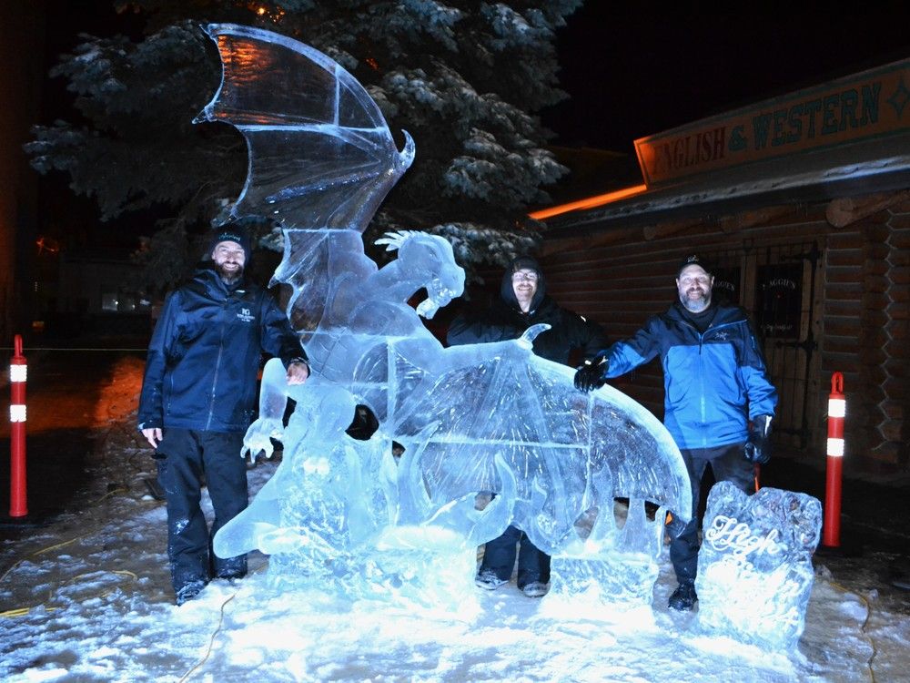Crowds were awed by Magic of High River ice sculptures | High River Times
