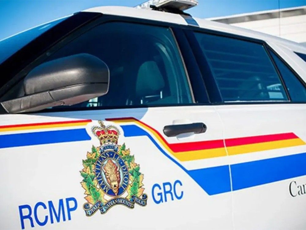 Evansburg RCMP arrest forcible confinement suspect after chase ...