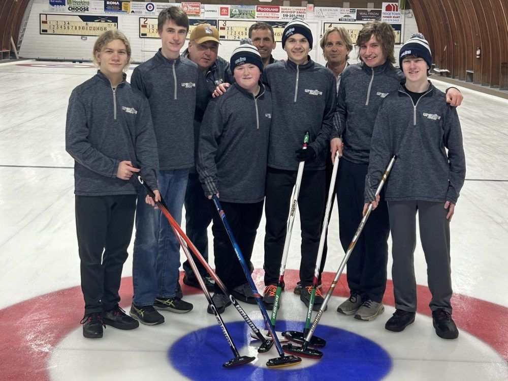 Local roundup: Ursuline Lancers win LKSSAA curling championship | Chatham Daily News