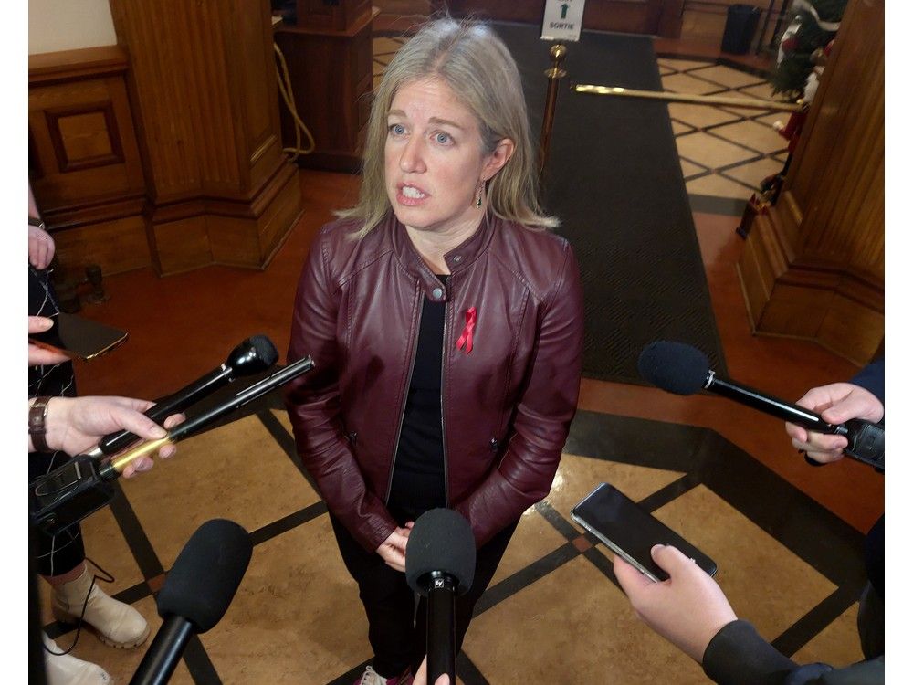 Holt Liberals call on feds to suspend looming carbon tax hike ...