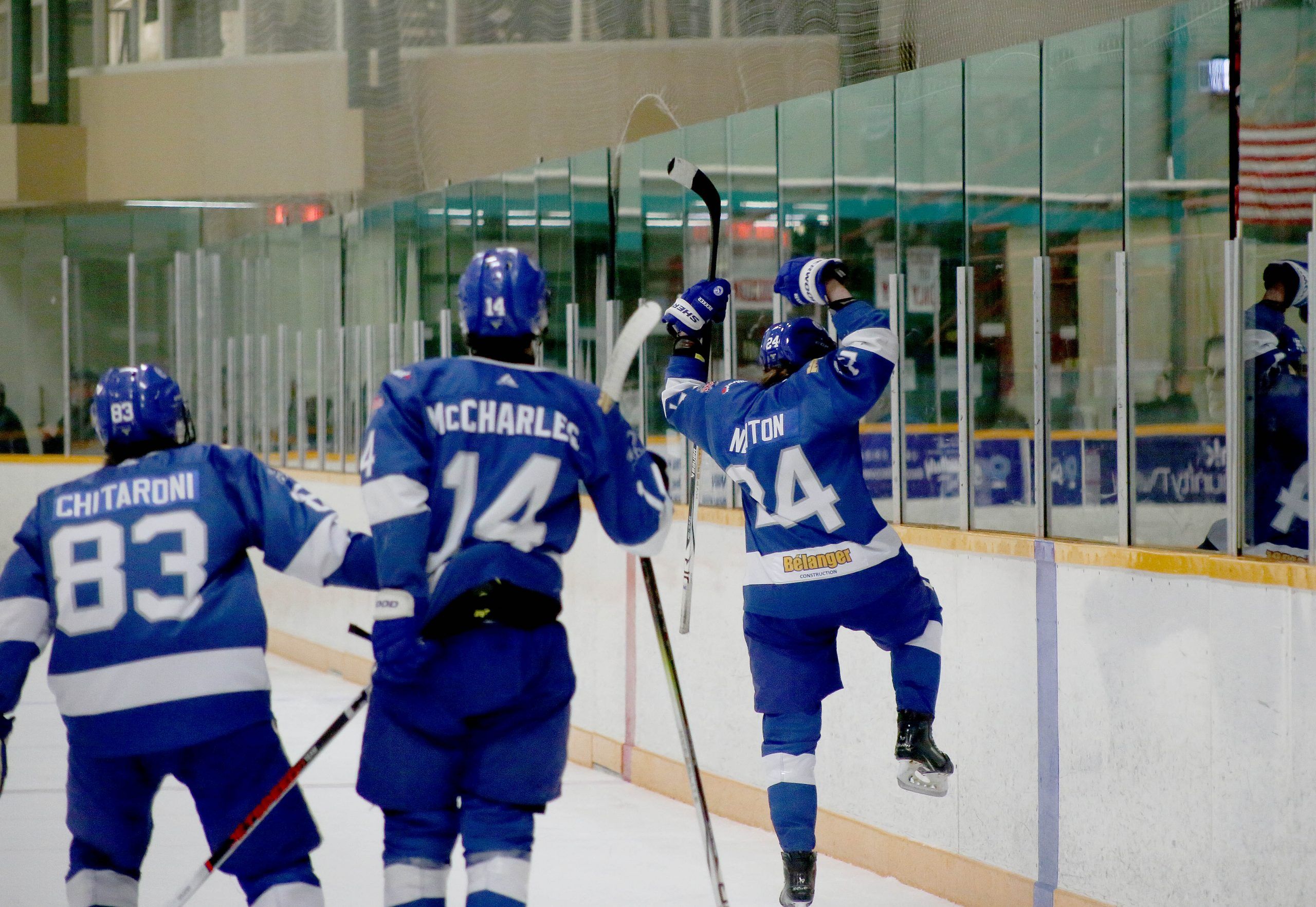 Cubs win in emphatic fashion, take 3-1 lead in NOJHL West final ...