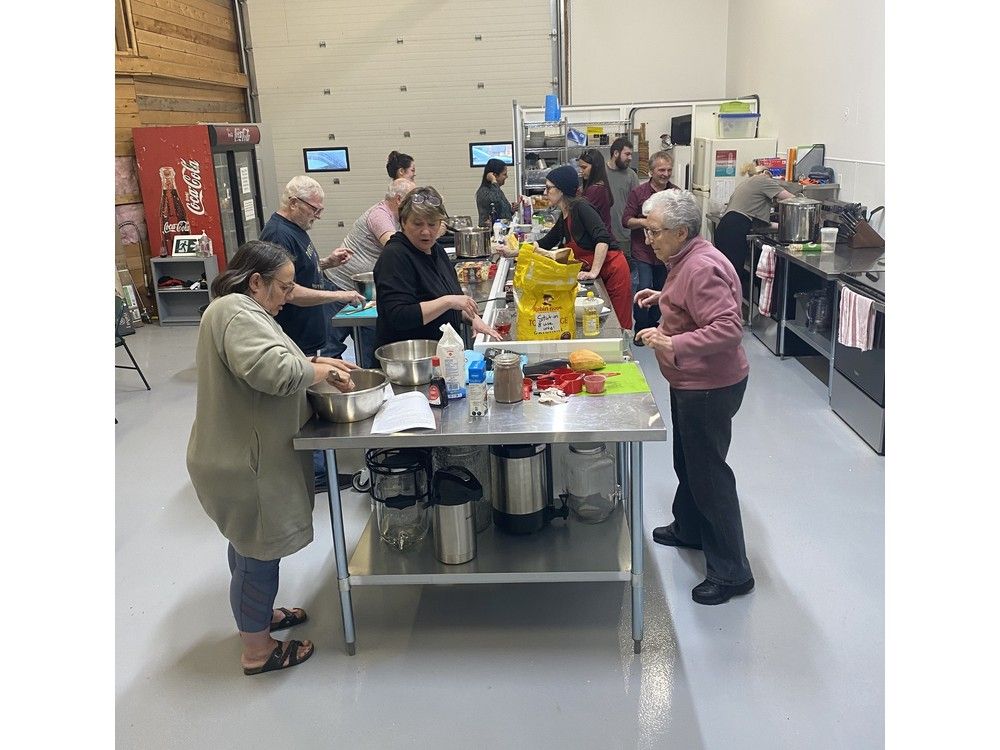 Volunteers launch community kitchen in 'food desert' | Telegraph-Journal