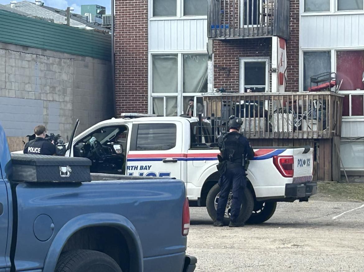 Two in custody after standoff ends on Cassells Street | North Bay Nugget