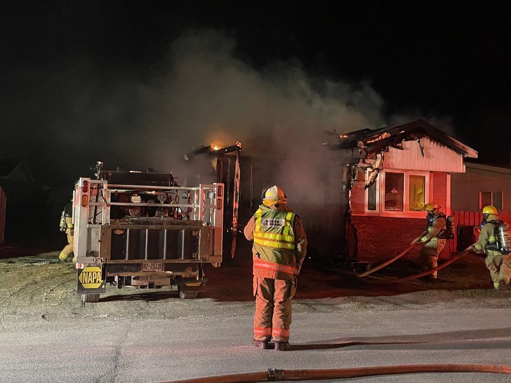 Trailer fire forces best friends from their home | The Daily Press