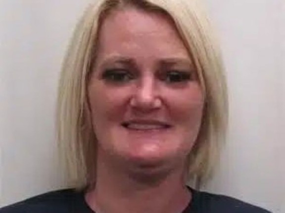 Police Seek Assistance In Locating Woman Wanted On Canada Wide Warrant