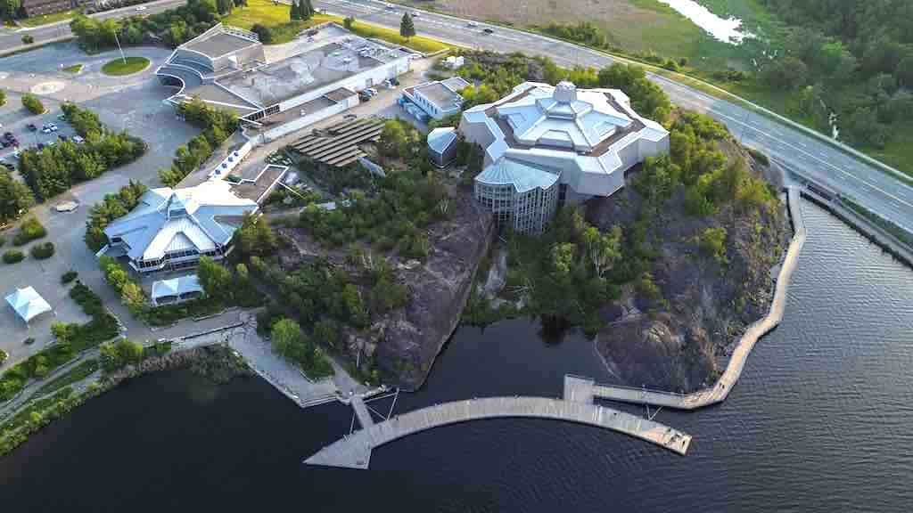 The 'Bluecoats' of Science North and Dynamic Earth trying to unionize ...