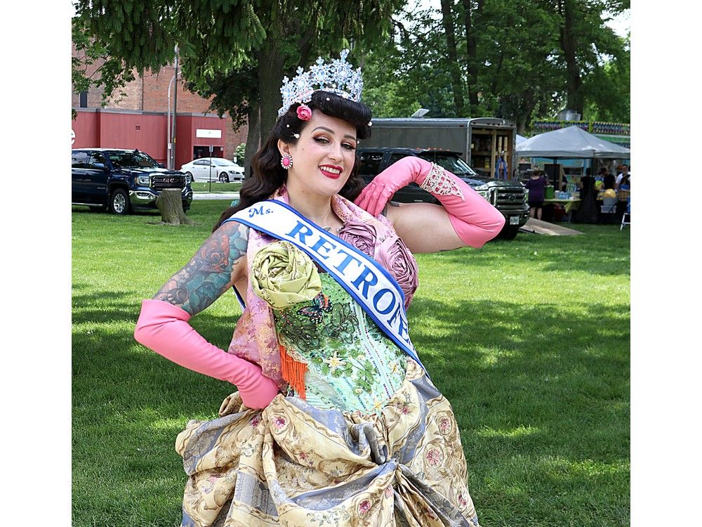 RetroFest weathers early storm, impressive vehicles shine through ...