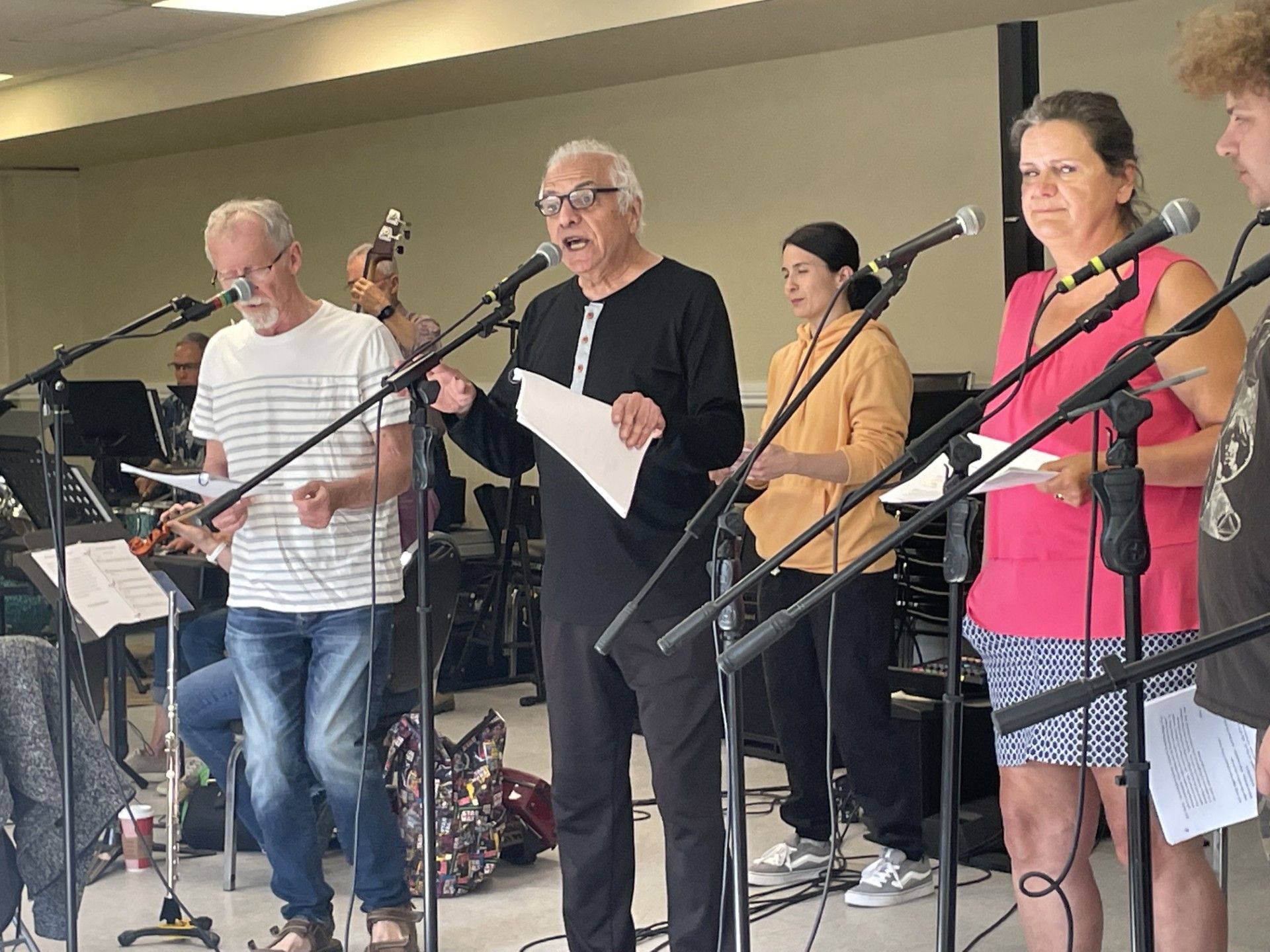 Gerry Mendicino setting the pace with his revived Dionne Quints' show ...