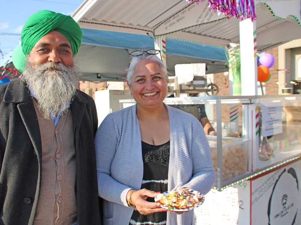 Indian food cart opens on Cedar Street | The Daily Press