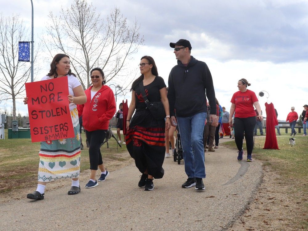 Red Dress Day 2024: Dozens rally in Whitecourt for MMIW walk | Grande ...