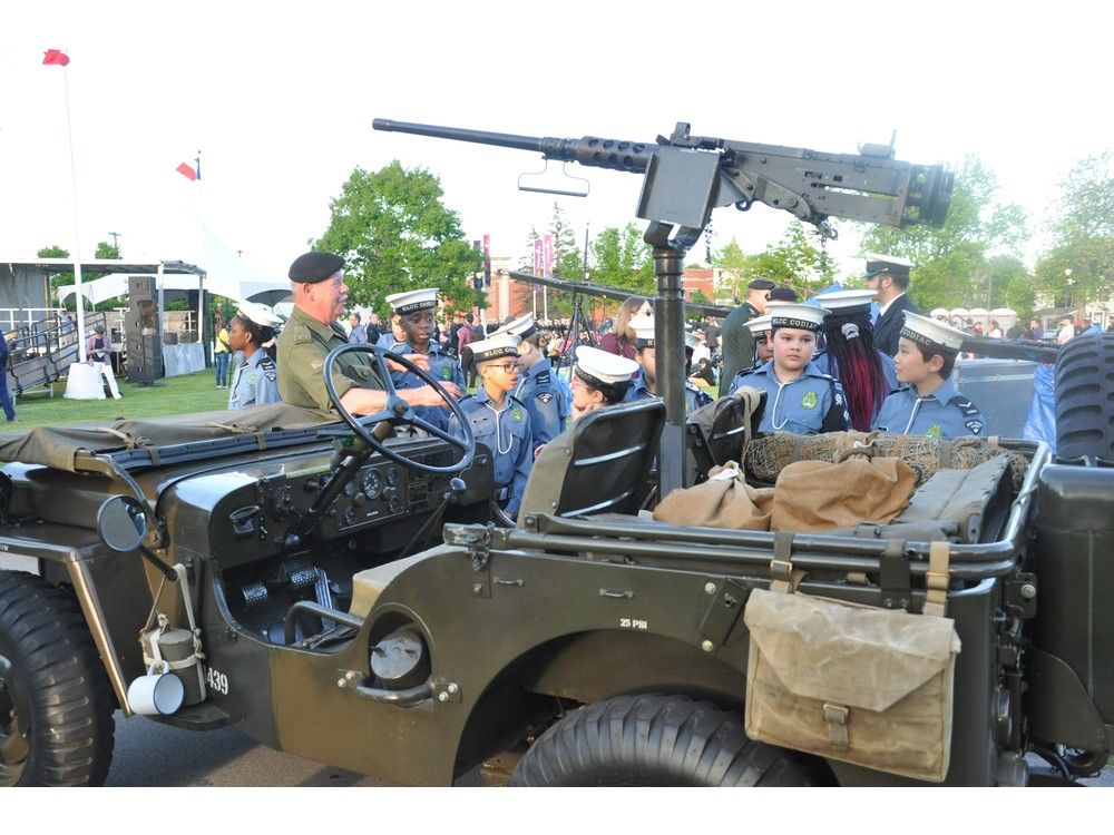 Moncton veterans receive Legion of Honour during D-Day memorial ...