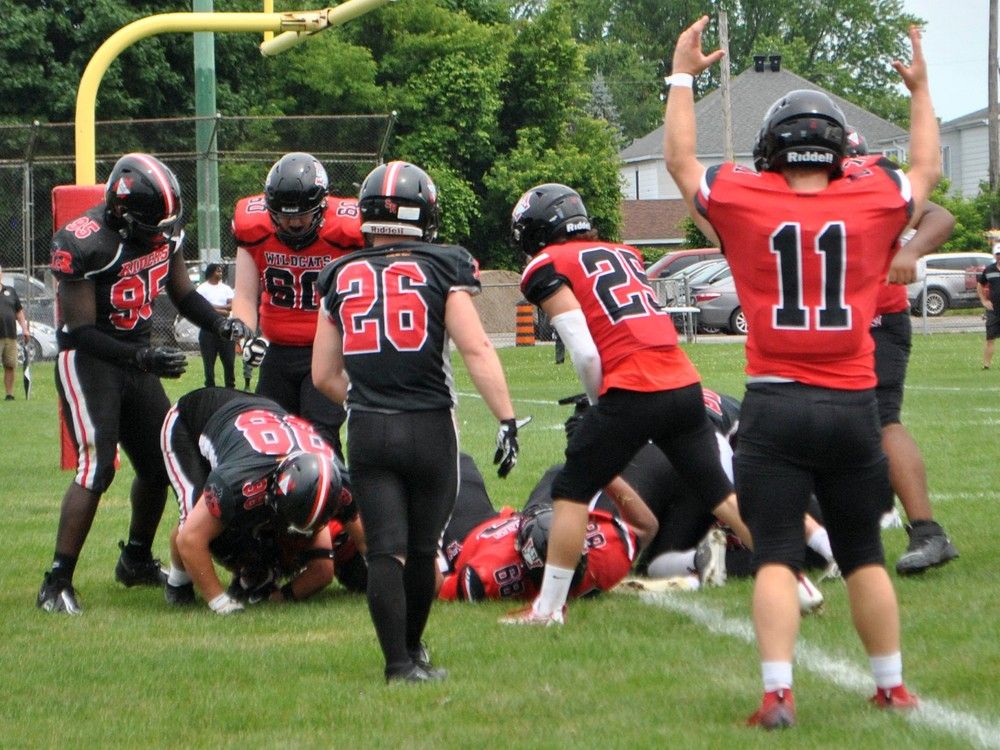 Cornwall Wildcats capitalize on Myers Riders mistakes to grab 37-8 win ...