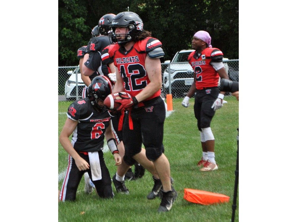 Cornwall Wildcats capitalize on Myers Riders mistakes to grab 37-8 win ...