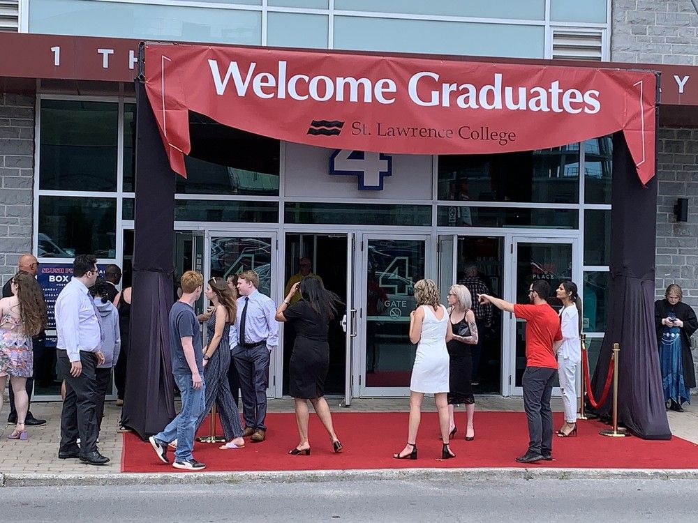 Kingston's Belch, Harris receive honorary diplomas from SLC | The ...