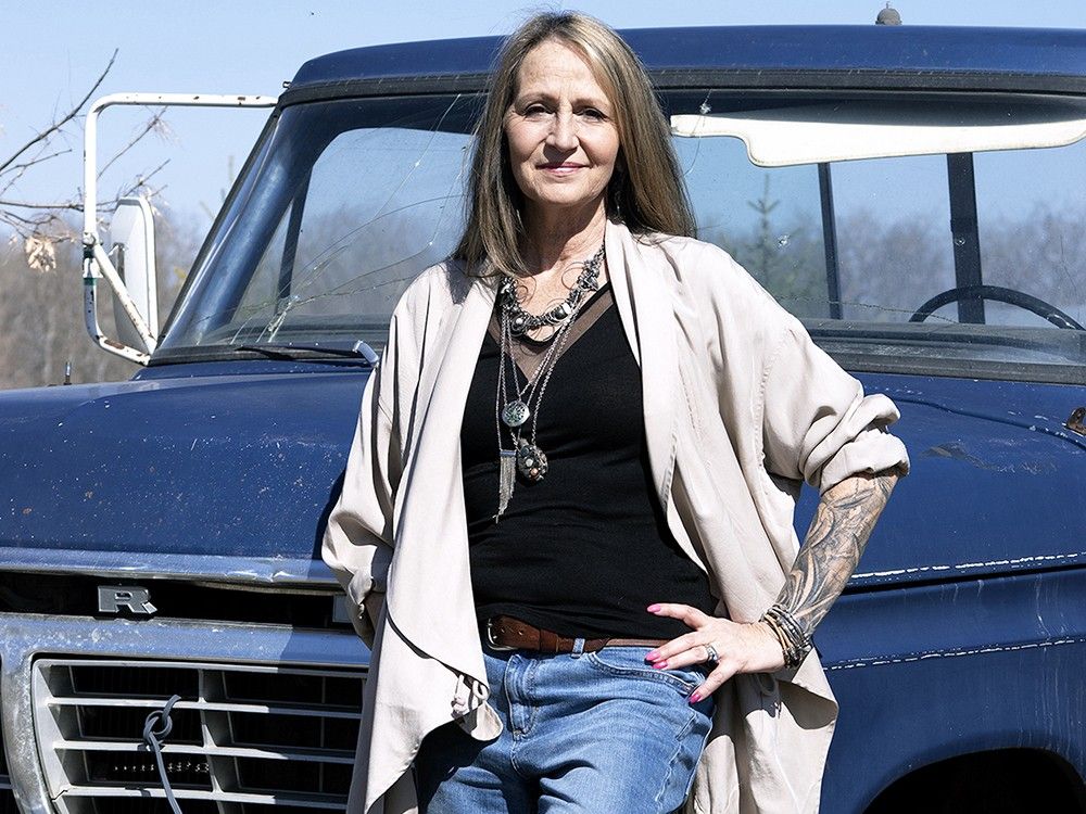 Artist Cristine Andrew Stuckel (Pisler) returns to childhood community ...