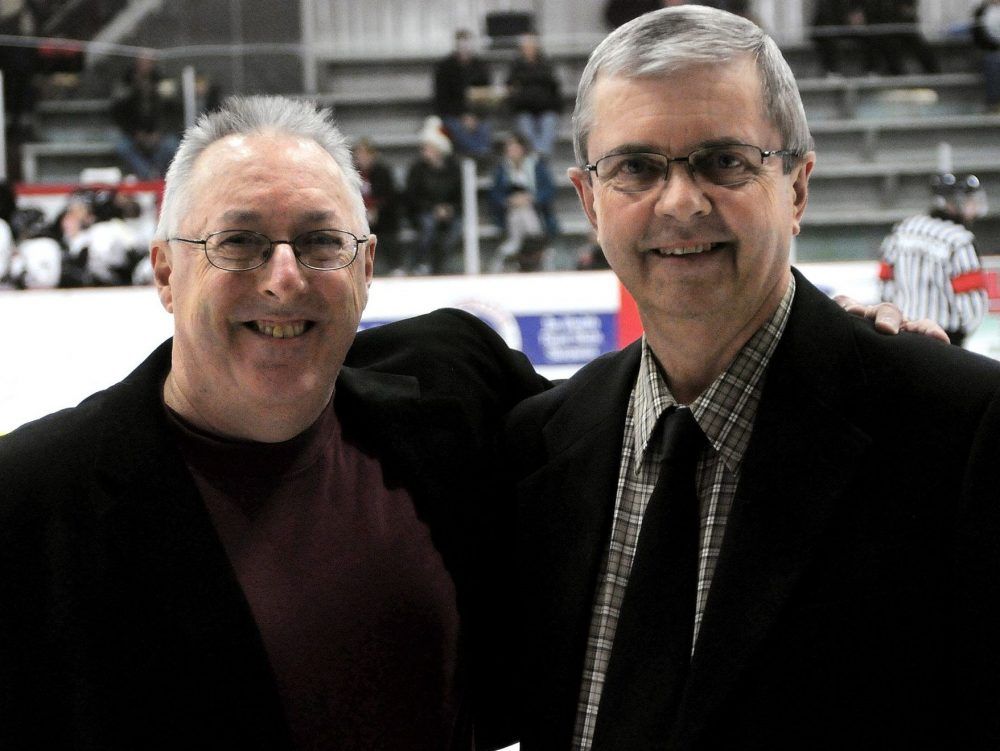 Blenheim Blades' Bill Saunders receives Crystal Puck from OHA | Chatham ...