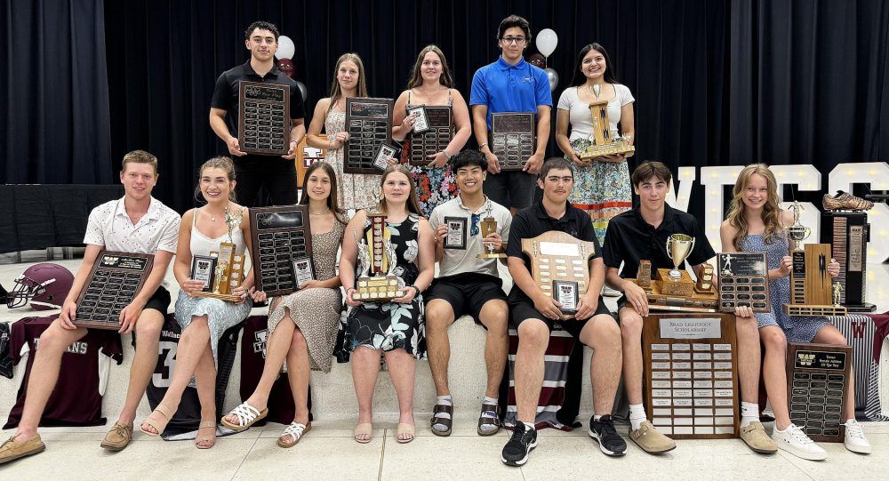 Chatham-Kent high schools honour athletes of the year | Chatham Daily News