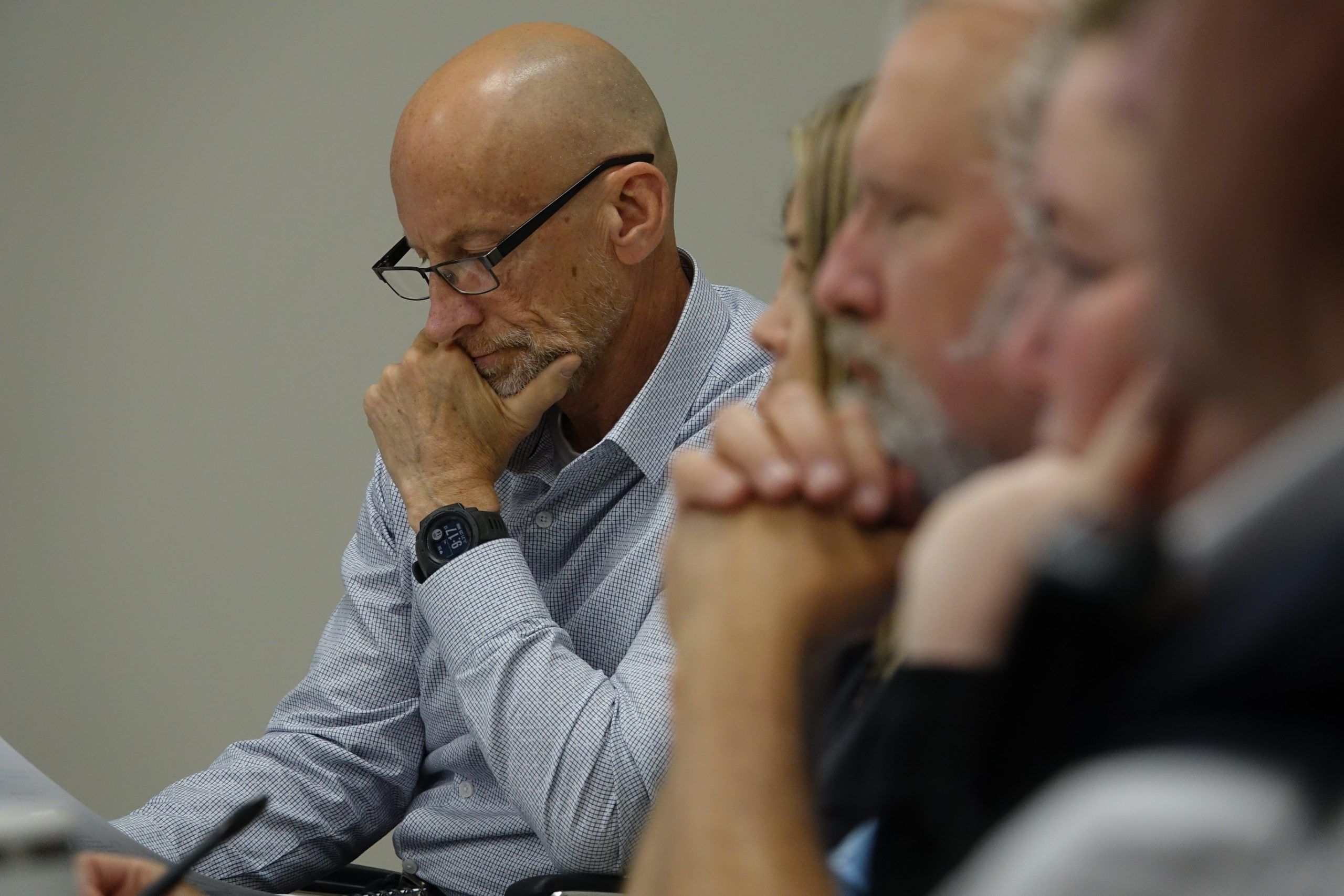 'Shame on you': Bernie slams media, community leaders and other ...