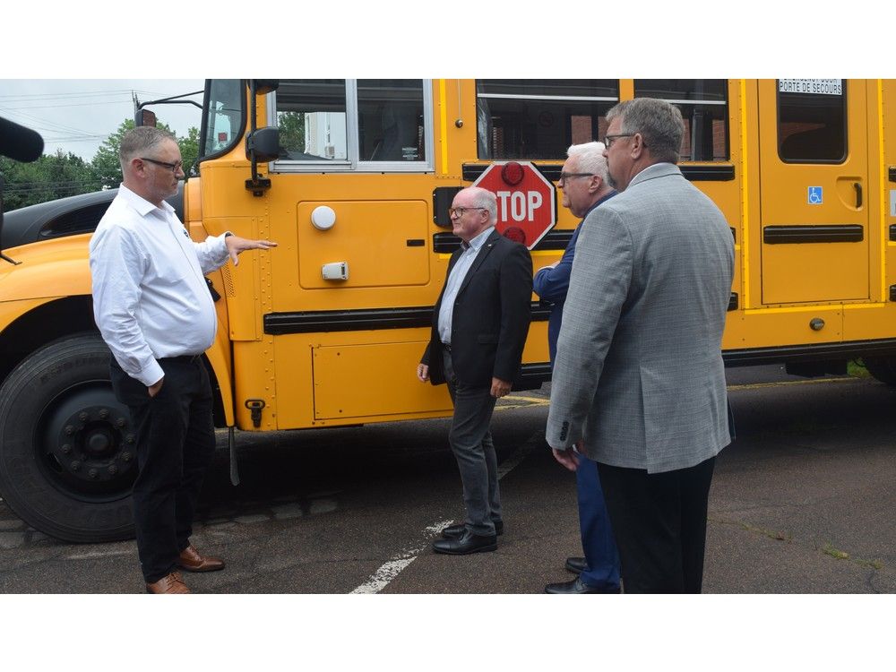 Bus cameras catch hundreds of bad drivers, but no plans to expand ...