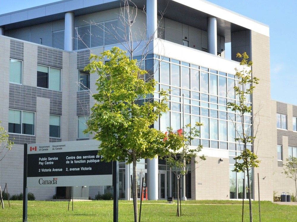 Miramichi pay centre tasked with erasing Phoenix’s most complex errors ...