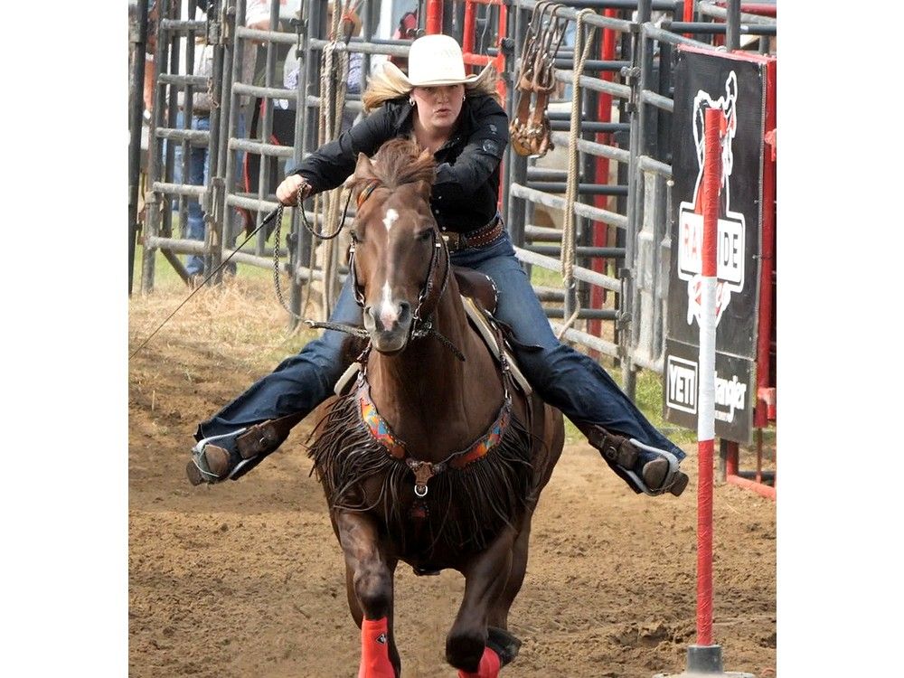 2024 Norfolk Pro Rodeo lassos big crowd | Simcoe Reformer