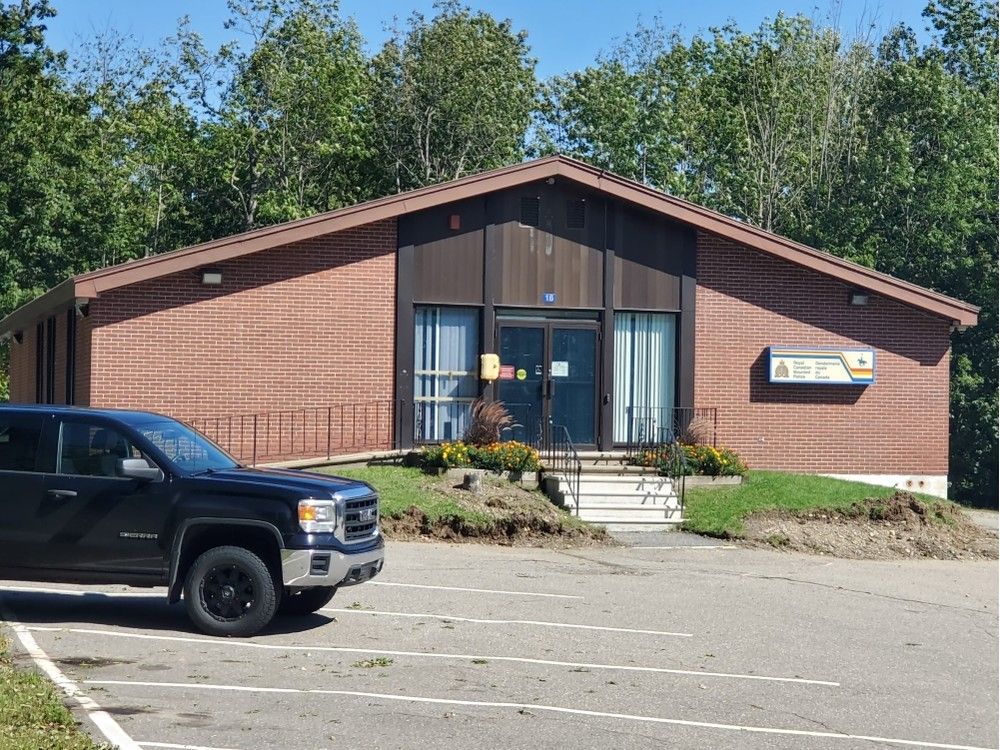 Watchdog investigating RCMP over prisoner with broken leg | Telegraph ...