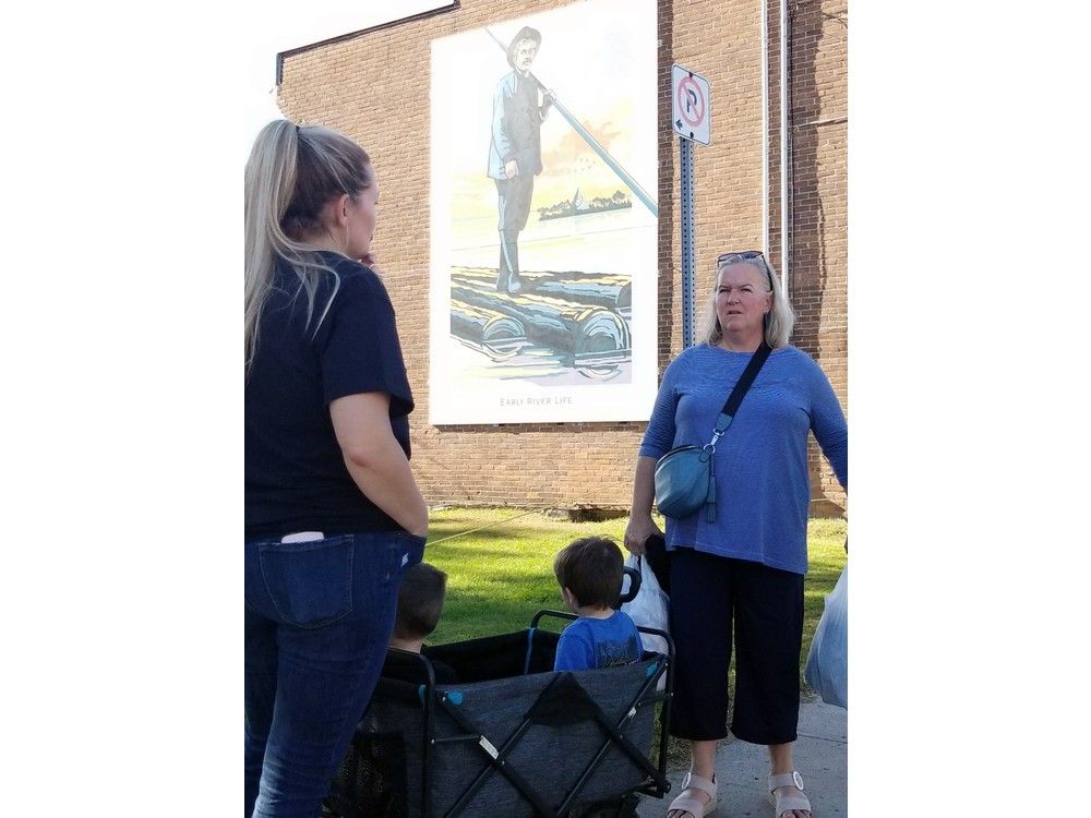 New murals capture Lancaster's past | Cornwall Standard-Freeholder