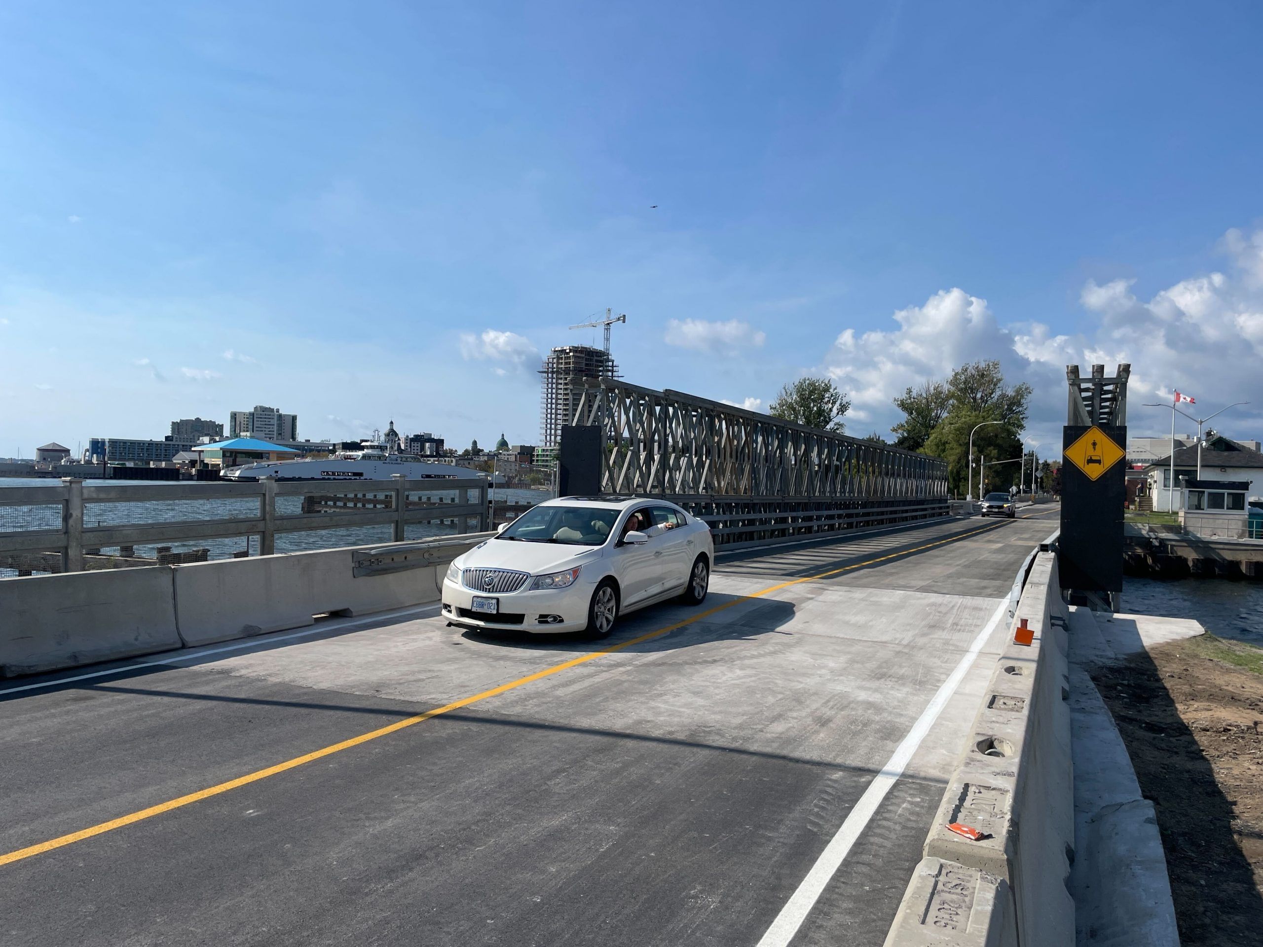 Temporary bridge opens at noon today | Cornwall Standard-Freeholder