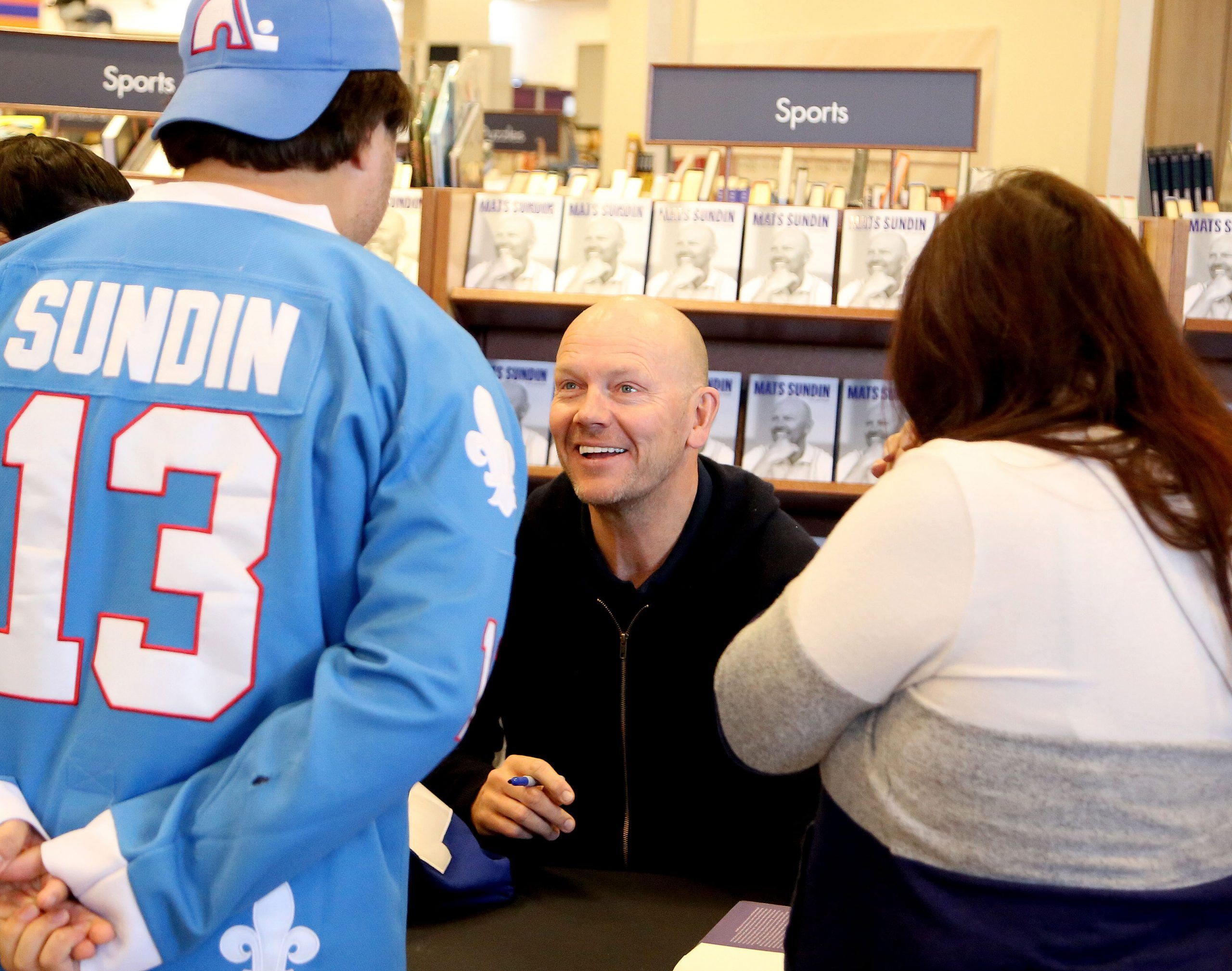 Sundin reflects on hockey career, family life in new book | Sudbury Star