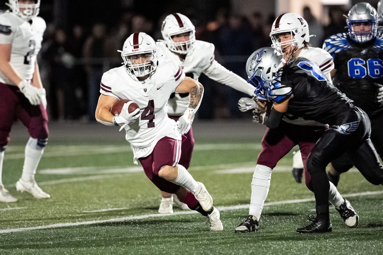 St. Mary's Knights beat Superior Heights in Sault football action ...