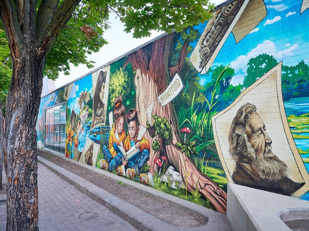 Mural celebrates city's history, the Grand River, importance of ...