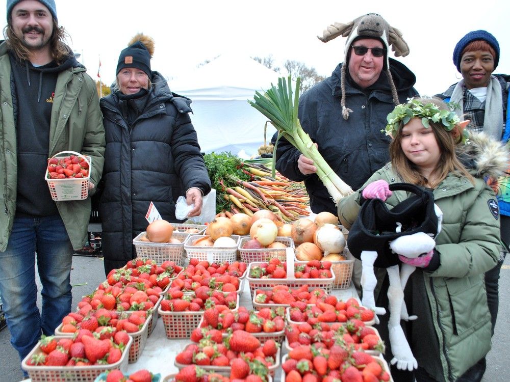 Another great year as the Kinsmen farmers' market wraps for the season ...