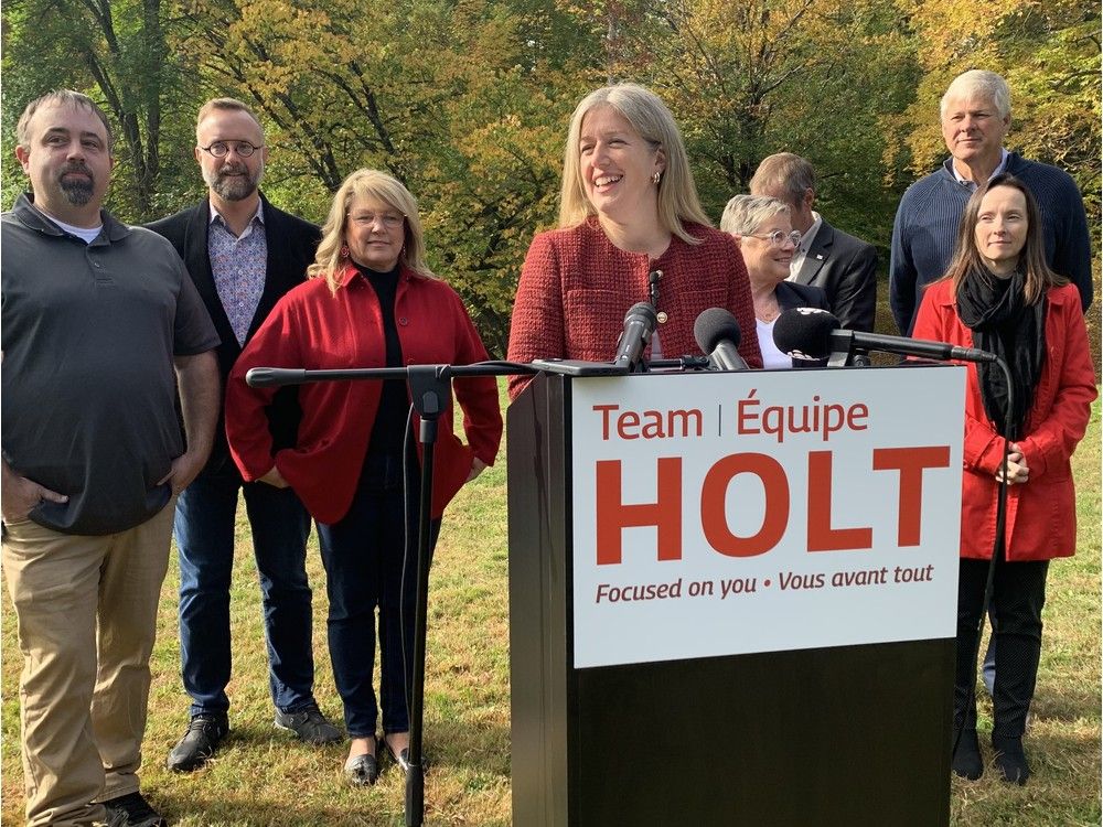 Holt platform spends $300M new annually, leaves question on carbon tax ...