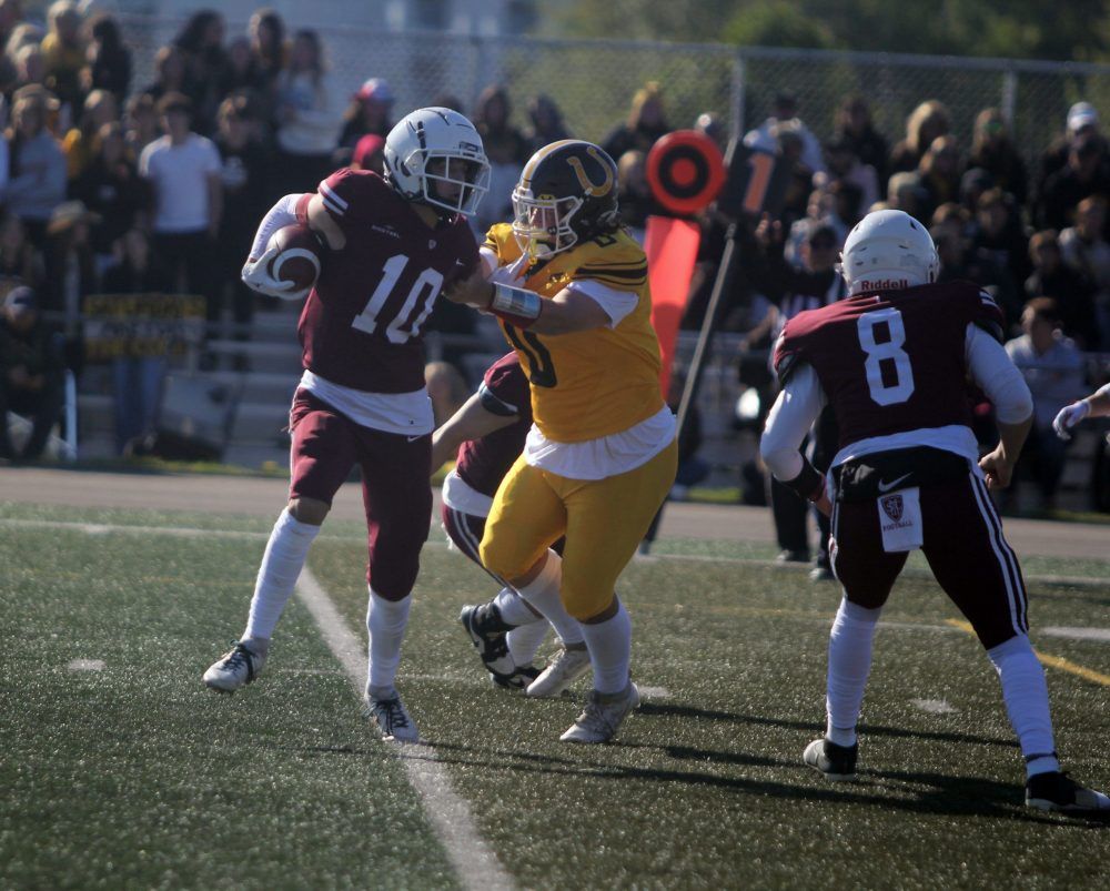 St. Mary's Knights and the Korah Colts in Sault football final | Sault Star
