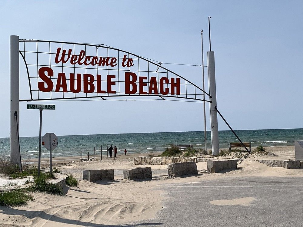 Staff say Sauble Beach parking fees will fall short of budgeted target ...