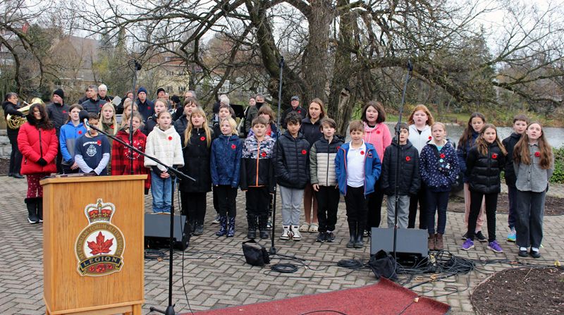 Stratford Remembrance Day highlights sacrifice | The Stratford Beacon ...