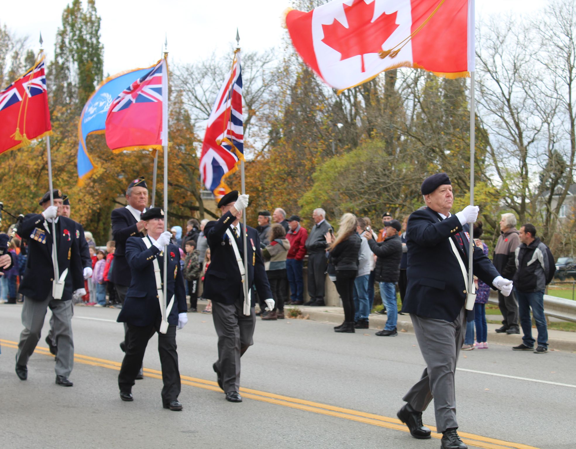 Large crowd gathers at Simcoe's Remembrance Day service | Simcoe Reformer