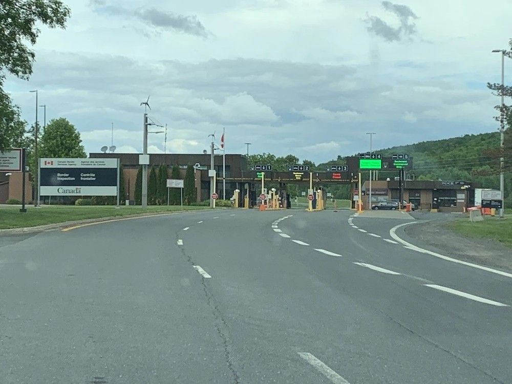 N.B. border crossings reducing hours in new year | Telegraph-Journal
